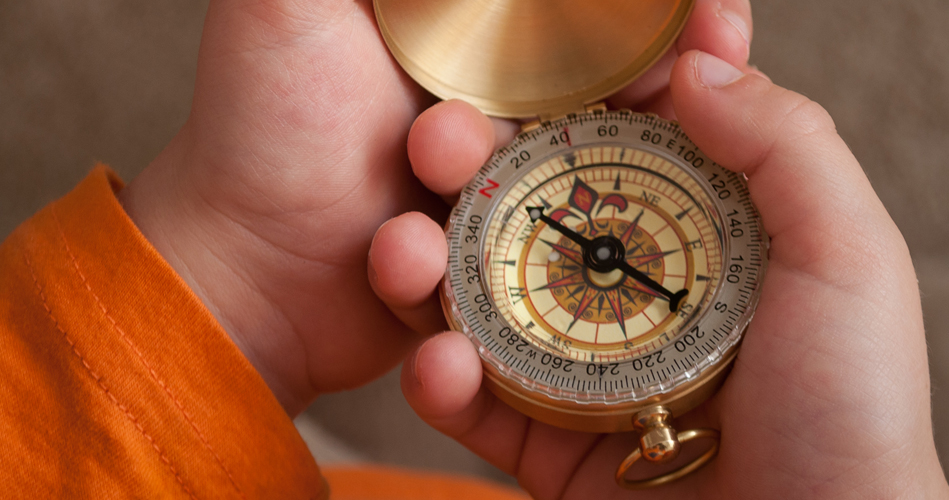 Colourful compass - Arts and crafts - Educatall